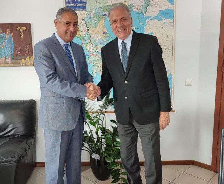 Στον Διοικητή της 6ης ΥΠΕ Γιάννη Καρβέλη ο Δημήτρης Αβραμόπουλος