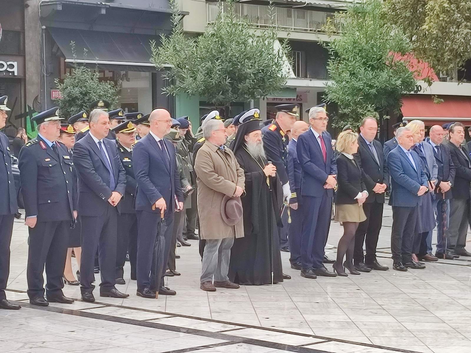Στις εκδηλώσεις για την διπλή εορτή της 21ης Νοεμβρίου ο Διοικητής της ...