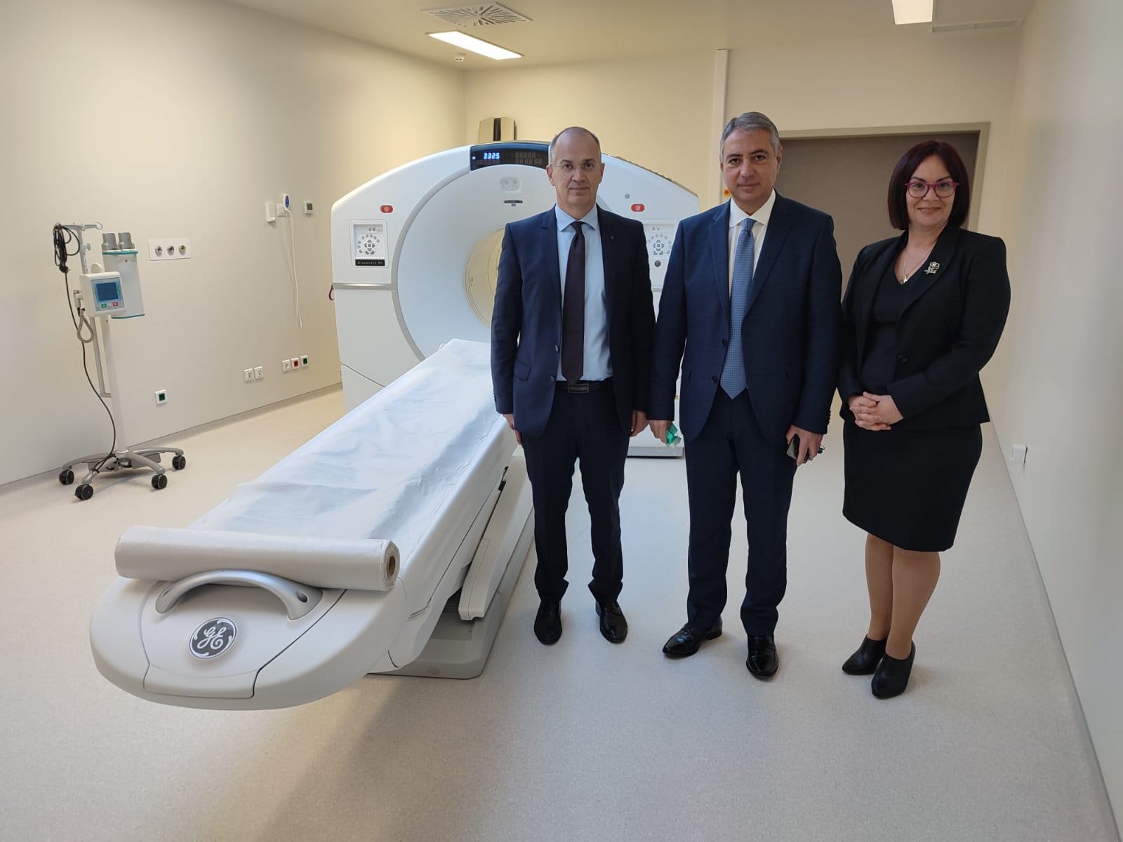 Σε Ιωάννινα και Φιλιάτες Γιάννης Καρβέλης και Μίνα Γκάγκα ...